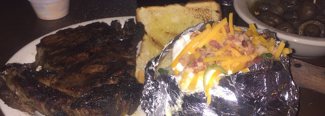 Como Steakhouse - Como, MS