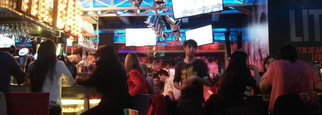 Johnny B. Good - Cocktail Bar in Buenos Aires