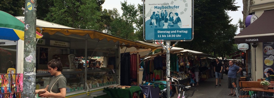 Wochenmarkt am Maybachufer - Farmers Market in Reuterkiez