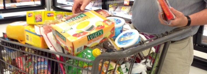 Langley AFB Commissary - Grocery Store in Langley Air Force Base