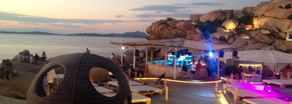 Phi Beach - Night Club