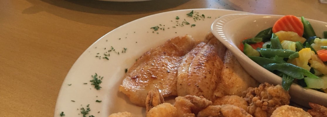Snapper's Seafood - Seafood Restaurant in Biloxi