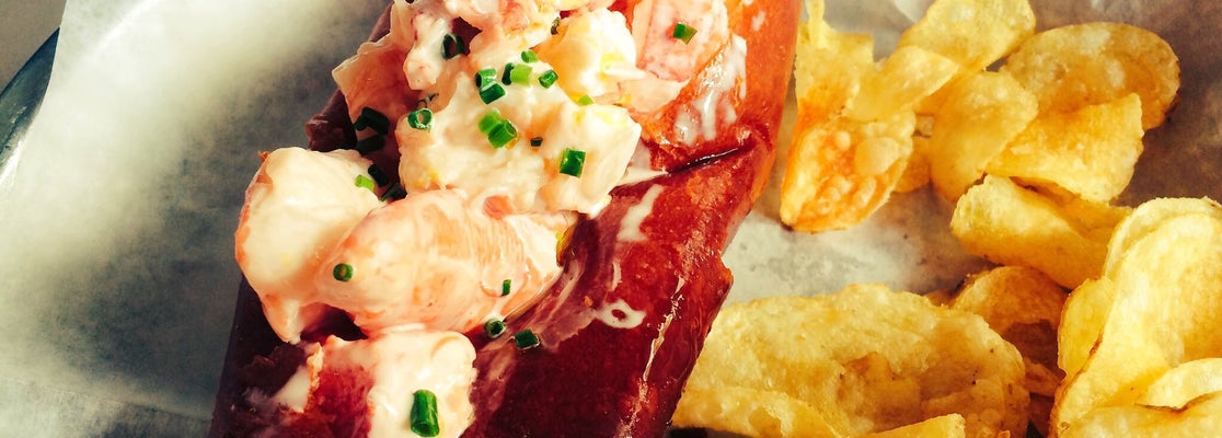 167 Raw - Seafood Restaurant in Charleston