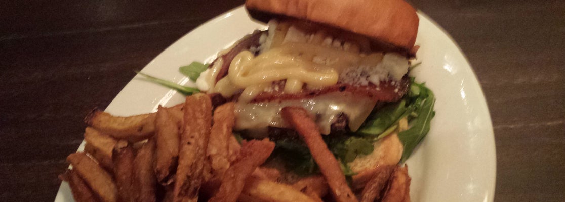 317 Burger - Broad Ripple - 915 E Westfield Blvd