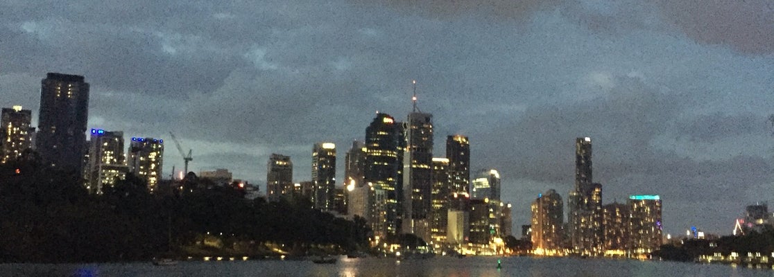 Kangaroo Point Cliffs & Riverwalk - 15 tips from 1200 visitors