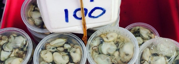 สะพานปลาอ่างศิลา (Ang Sila Fish Market) - 65 tips from 9089 visitors