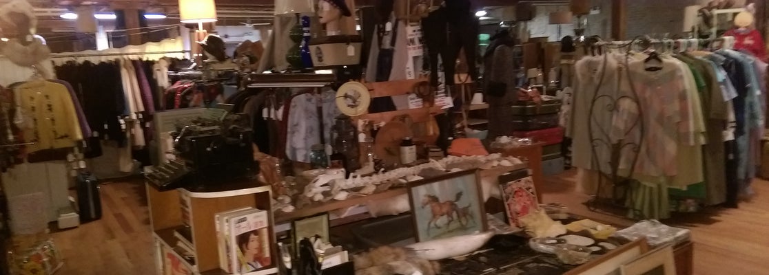 Beehive Chicago - East Garfield Park - Chicago, IL