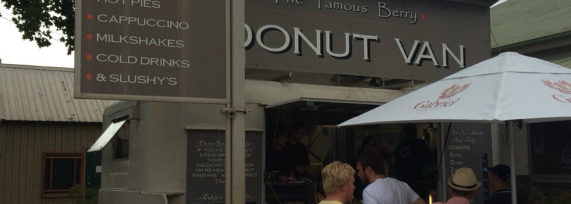 The Famous Berry Donut Van - 73 Queen St