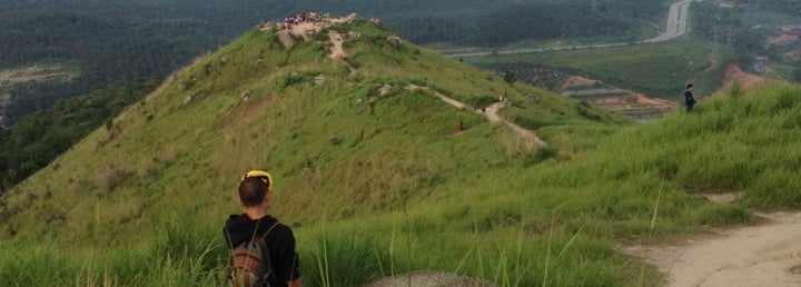 Broga Hill (Bukit Broga) - Broga Town