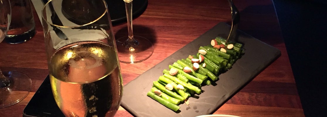 Pullman - Wine Bar in Montréal