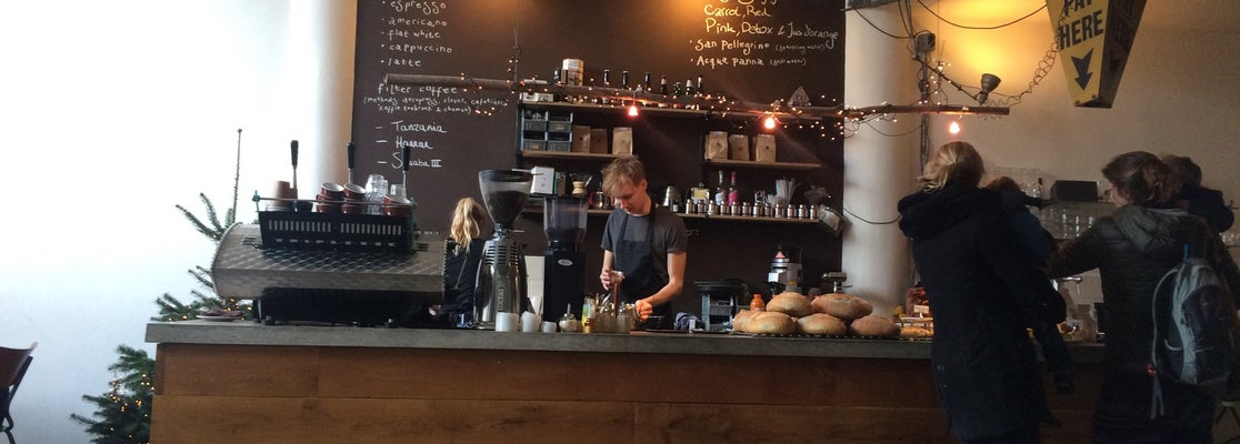 Hopper Coffee & Bakery - Stadsdriehoek - 138 tips from 2092 visitors
