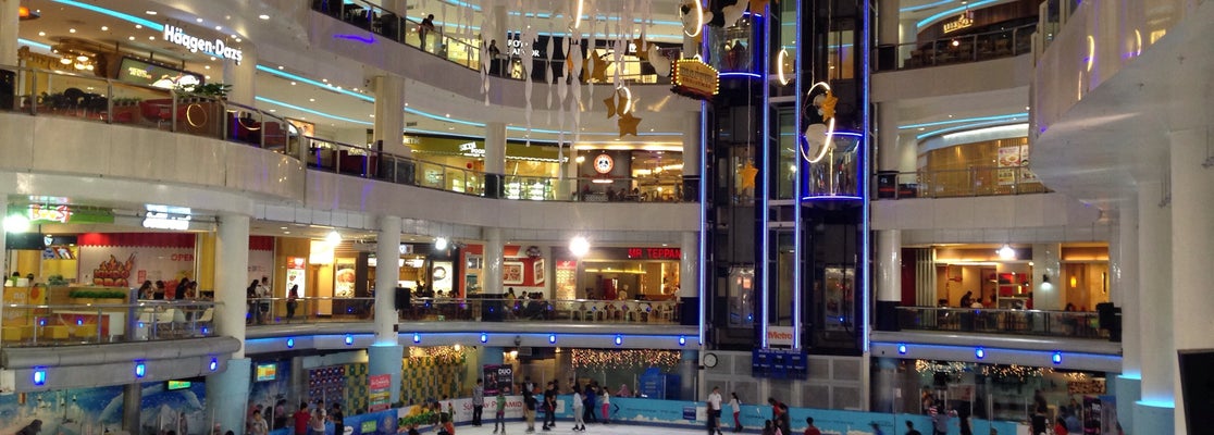 Sunway Pyramid Ice - Skating Rink in Petaling Jaya