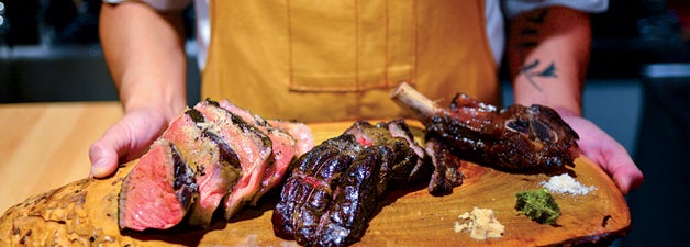 QUI Restaurant (Now Closed) - 1600 E 6th St