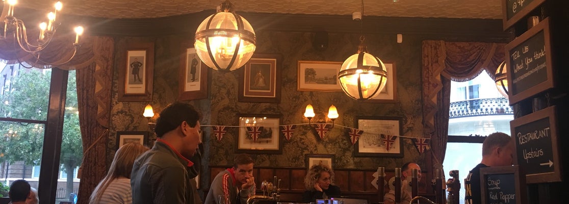 The Victoria - Pub in Paddington