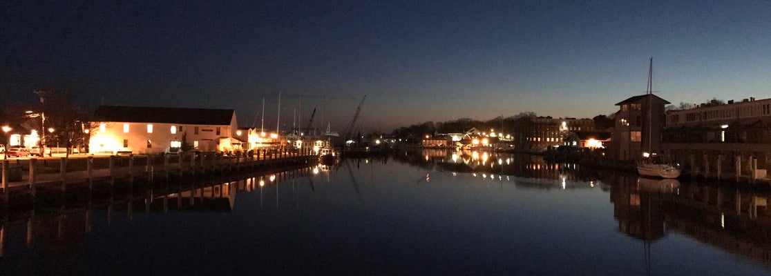 Historic Downtown Mystic - Neighborhood