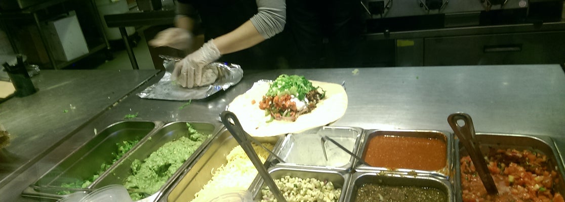 Chipotle Mexican Grill - Downtown Toronto - 112 tips