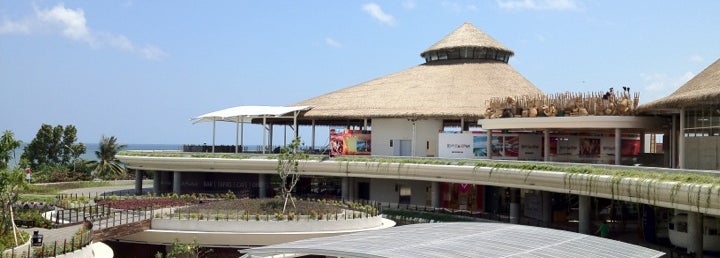 Beachwalk - Shopping Mall