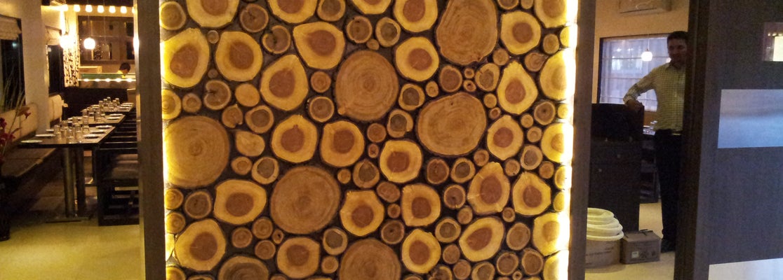 121 Kitchen : Bar - Indian Restaurant