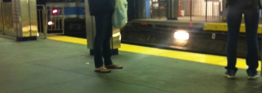 MBTA State Street Station - Financial District - 200 Washington St