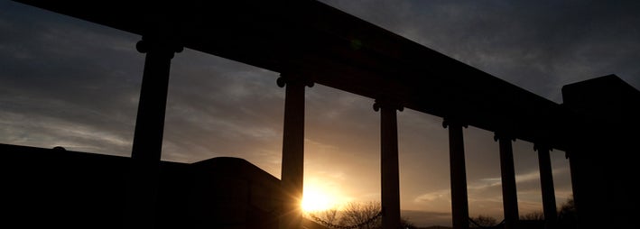 William "Gander" Terry Colonnade and Amphitheatre - College Quad