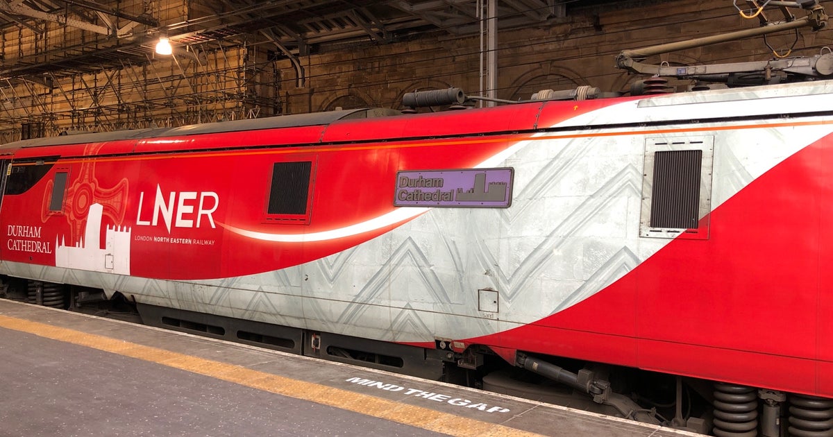 Edinburgh Waverley Railway Station (EDB) - Station Brae, Edinburgh