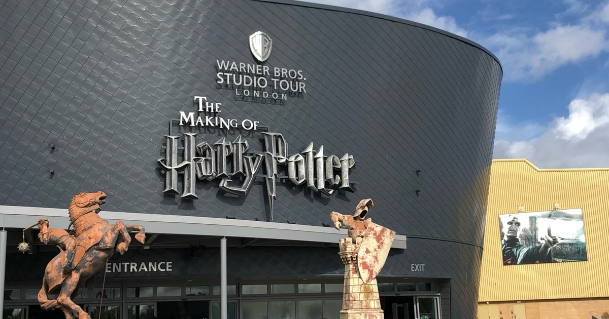 Warner Bros. Studio Tour London - The Making of Harry Potter - Studio ...