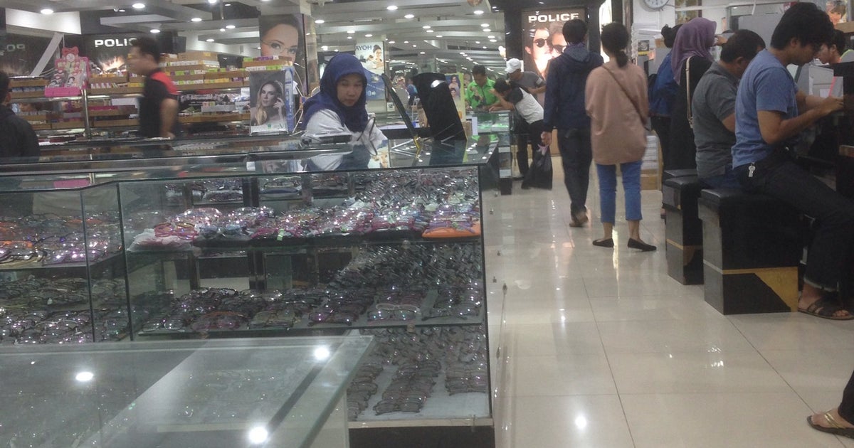 21 Rekomendasi Optical Shop di Jakarta