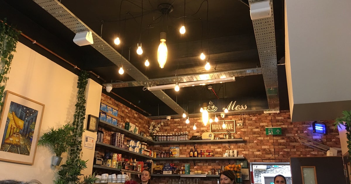 Mess Cafe - 38 Amhurst Rd, London