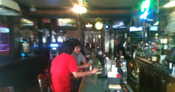 Brendee’s Irish Pub - 449 W Lemon St, Lancaster