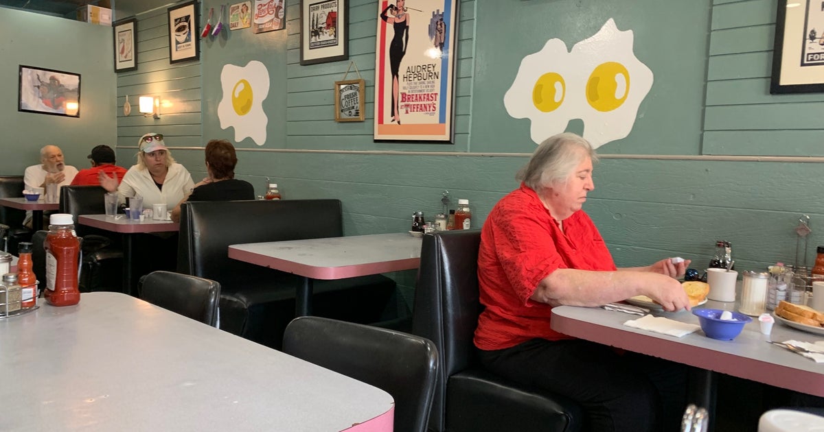 Eggs-R-Us - 2350 Noblestown Rd, Pittsburgh