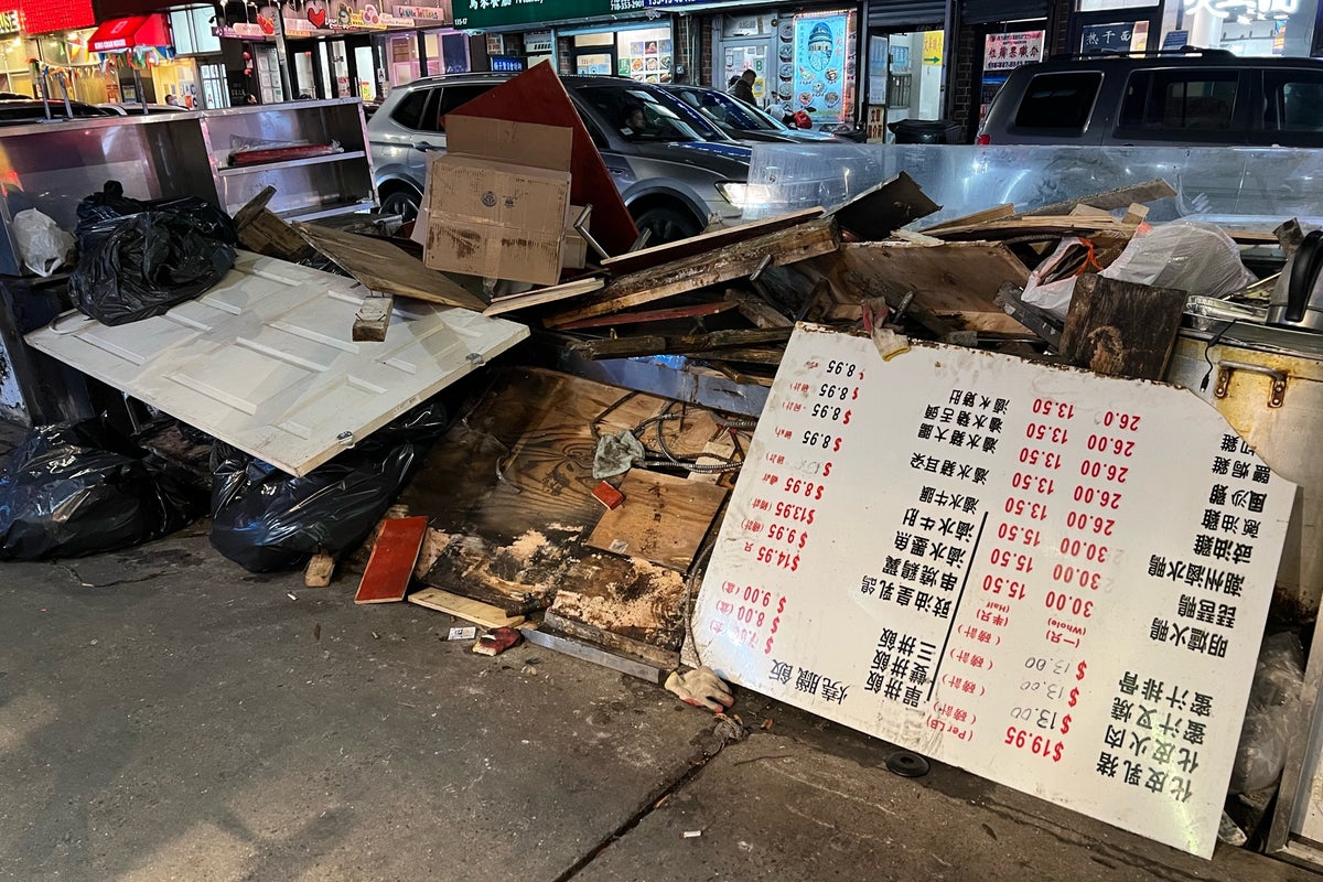 Corner 28 旺角 - 135-24 40th Rd, Flushing