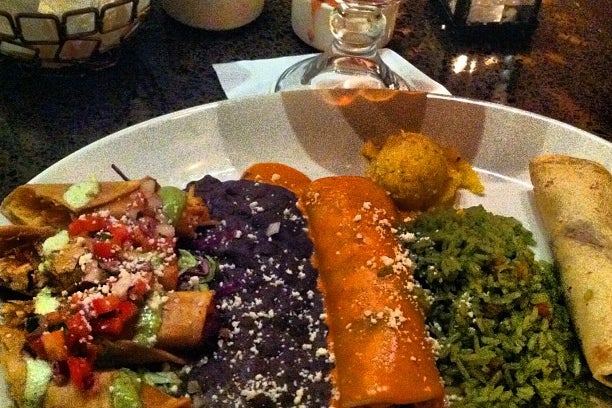 Sinigual Contemporary Mexican Cuisine - 640 Third Ave, New York