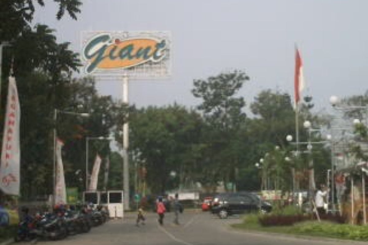 Giant Hypermarket - Taman Yasmin, Bogor