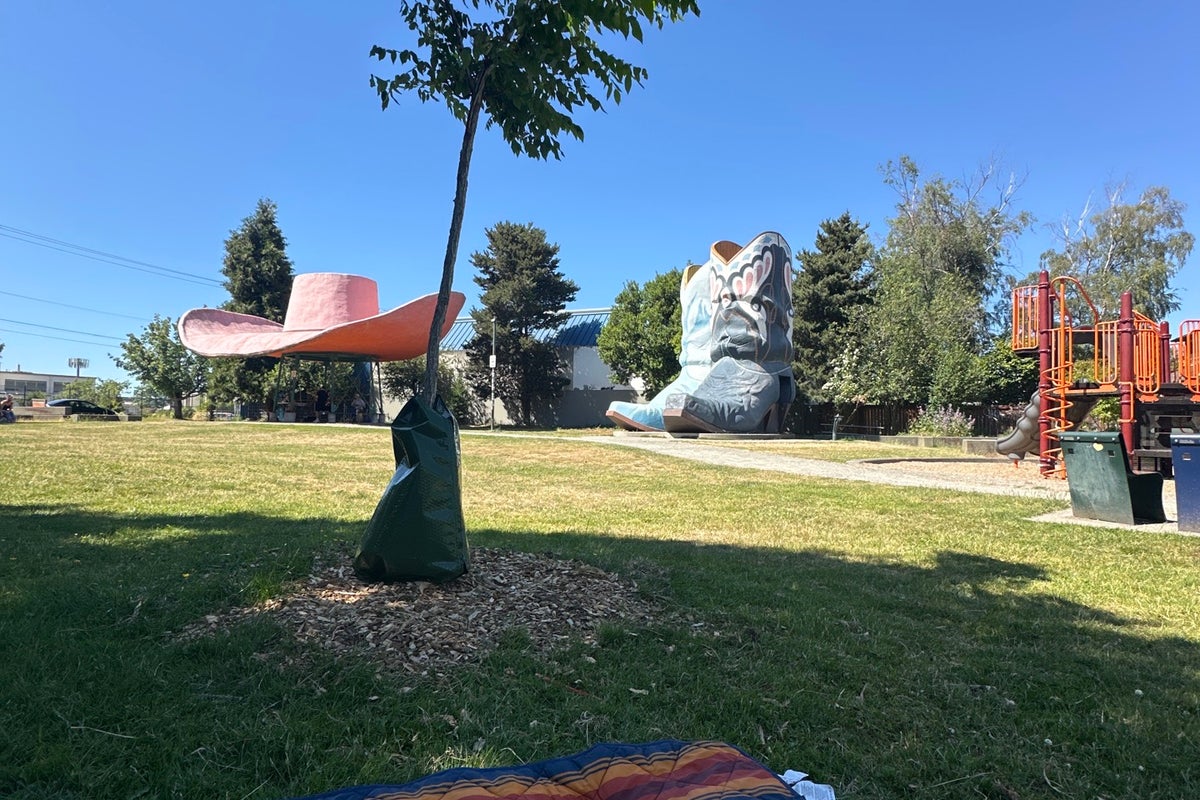 Oxbow Park - 6430 Corson Ave. S, Seattle