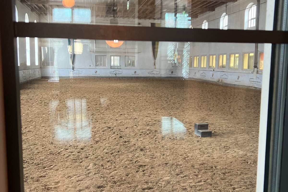 Café Reitschule - Königinstr. 34, München