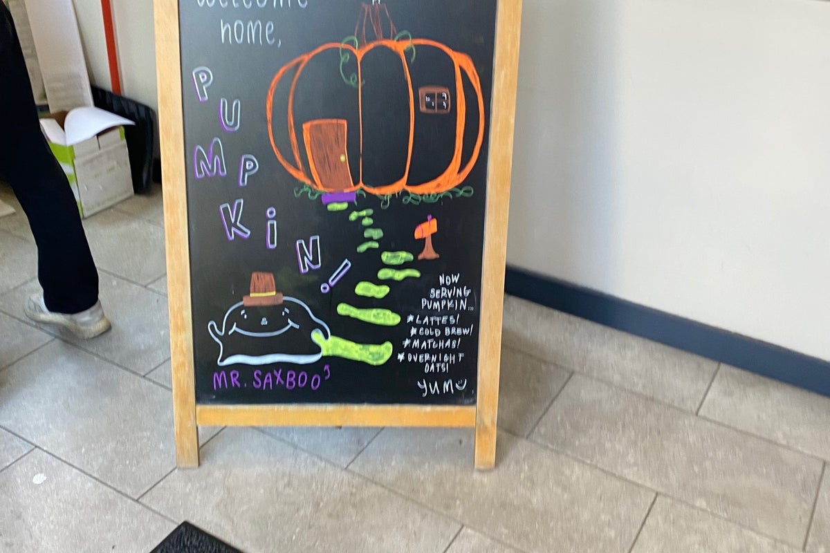 Saxbys Coffee - 4000 Locust St, Philadelphia