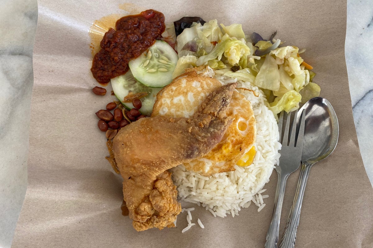 Hong Kong Street Zhen Ji ????? - 158 Ang Mo Kio Ave 4, Ang Mo Kio