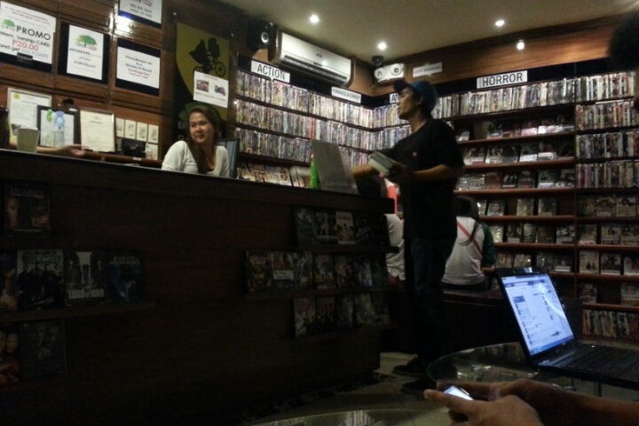Stellar Movie House - Raintree Mall, General Maxilom Ave., Cebu City