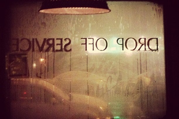 Drop Off Service - 211 Avenue A, New York