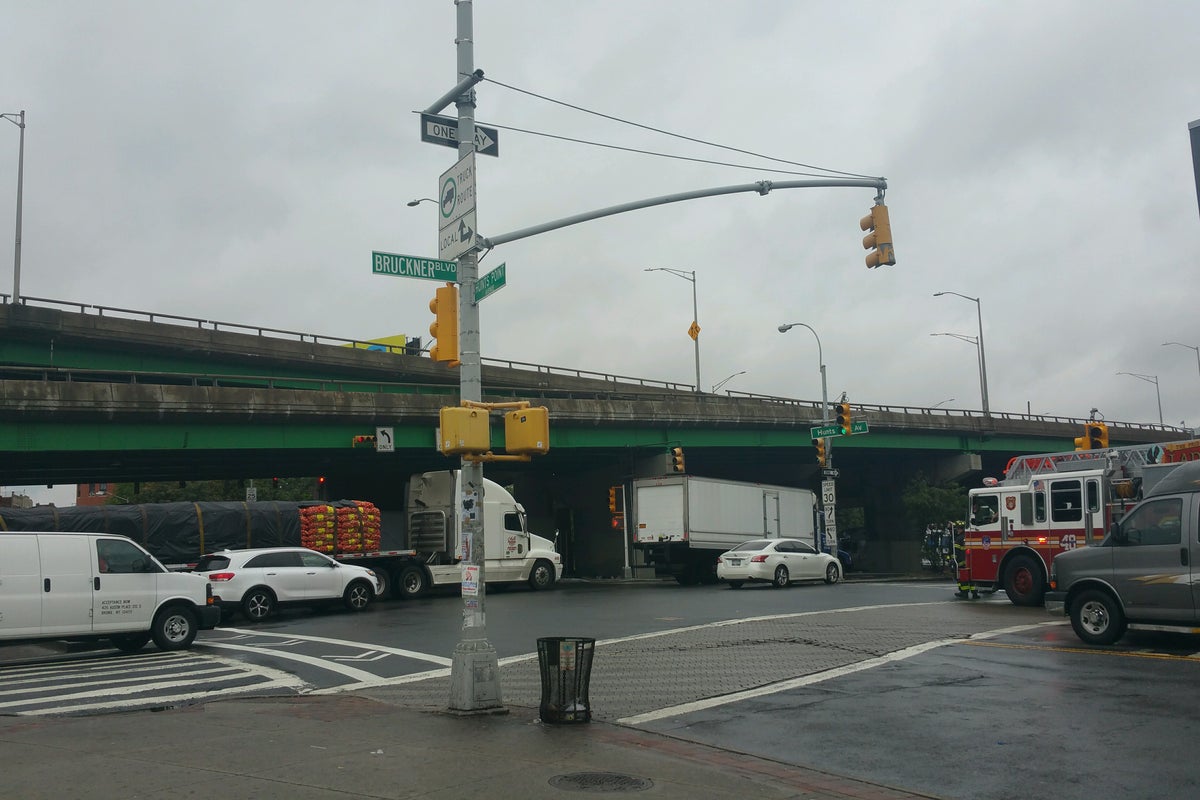 Hunts Point - , Bronx