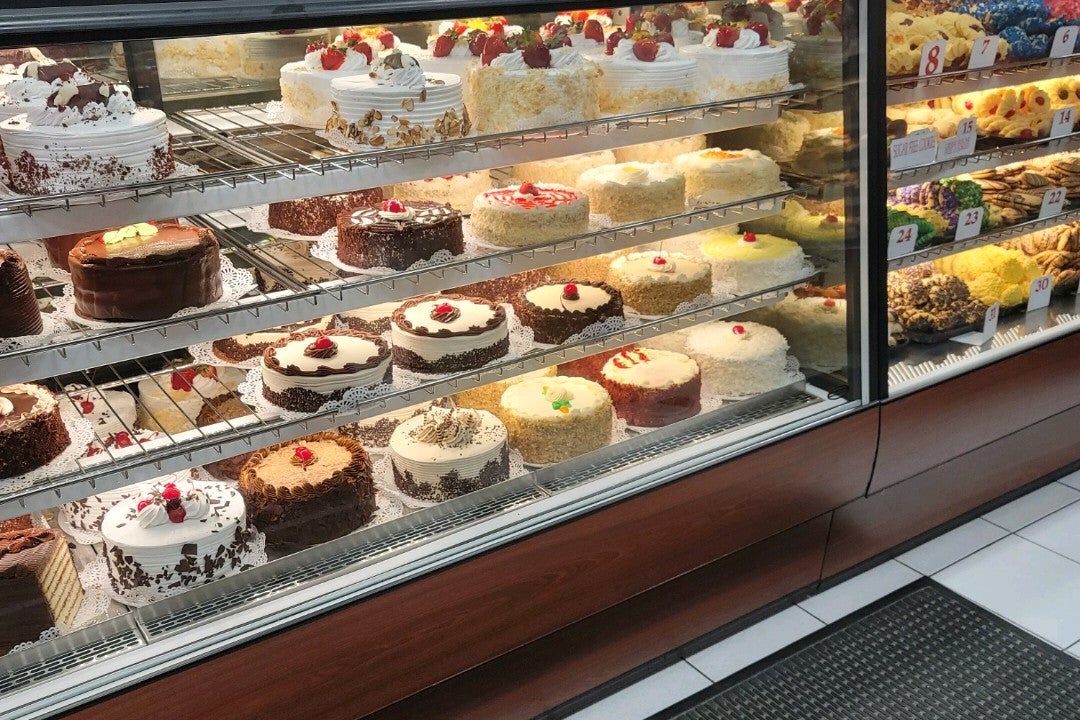 Neri's Bakery - 31-37 Pearl St, Port Chester