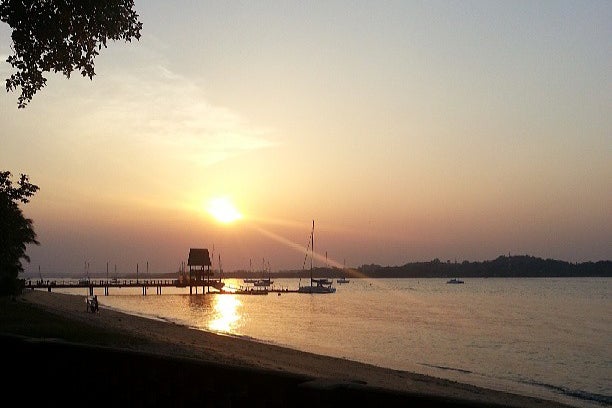 Aloha Resort Changi - 30 Netheravon Rd, Singapore