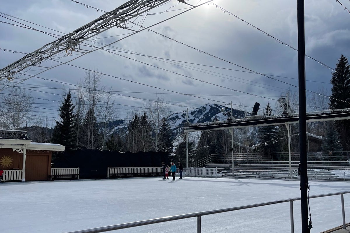 Outdoor Ice Skating Rink - 1 Sun Valley Road, Sun Valley