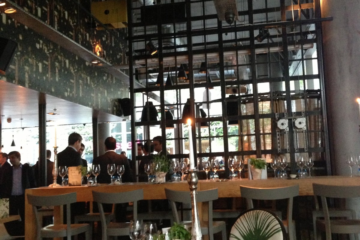 The Refinery Bar - 110 Southwark St, London