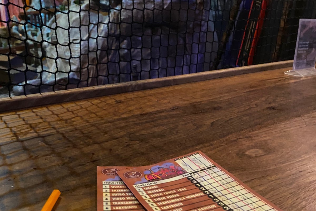 Urban Putt - 1096 S Van Ness Ave, San Francisco