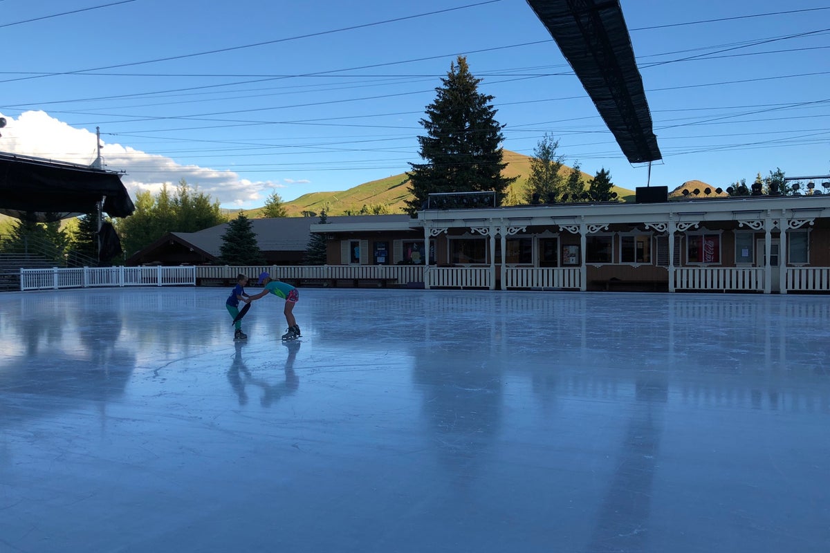 Outdoor Ice Skating Rink - 1 Sun Valley Road, Sun Valley