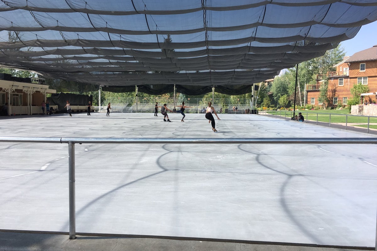 Outdoor Ice Skating Rink - 1 Sun Valley Road, Sun Valley