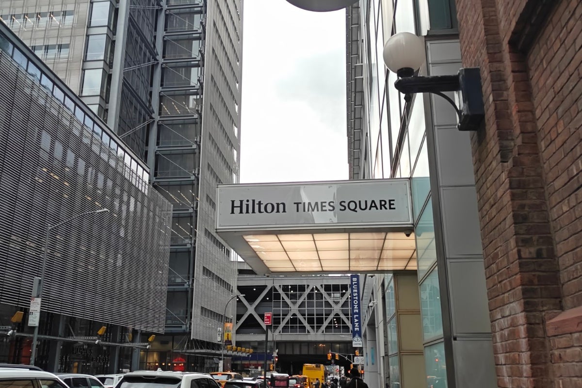 Hilton - 234 W 42nd St, New York