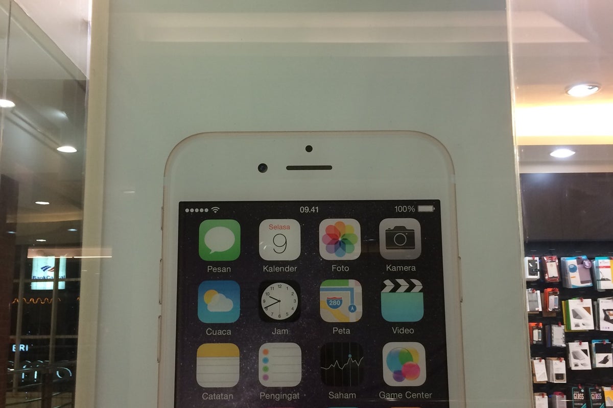 iBox Apple Store - Menteng Central, 1st Floor #106-109, Jakarta Pusat