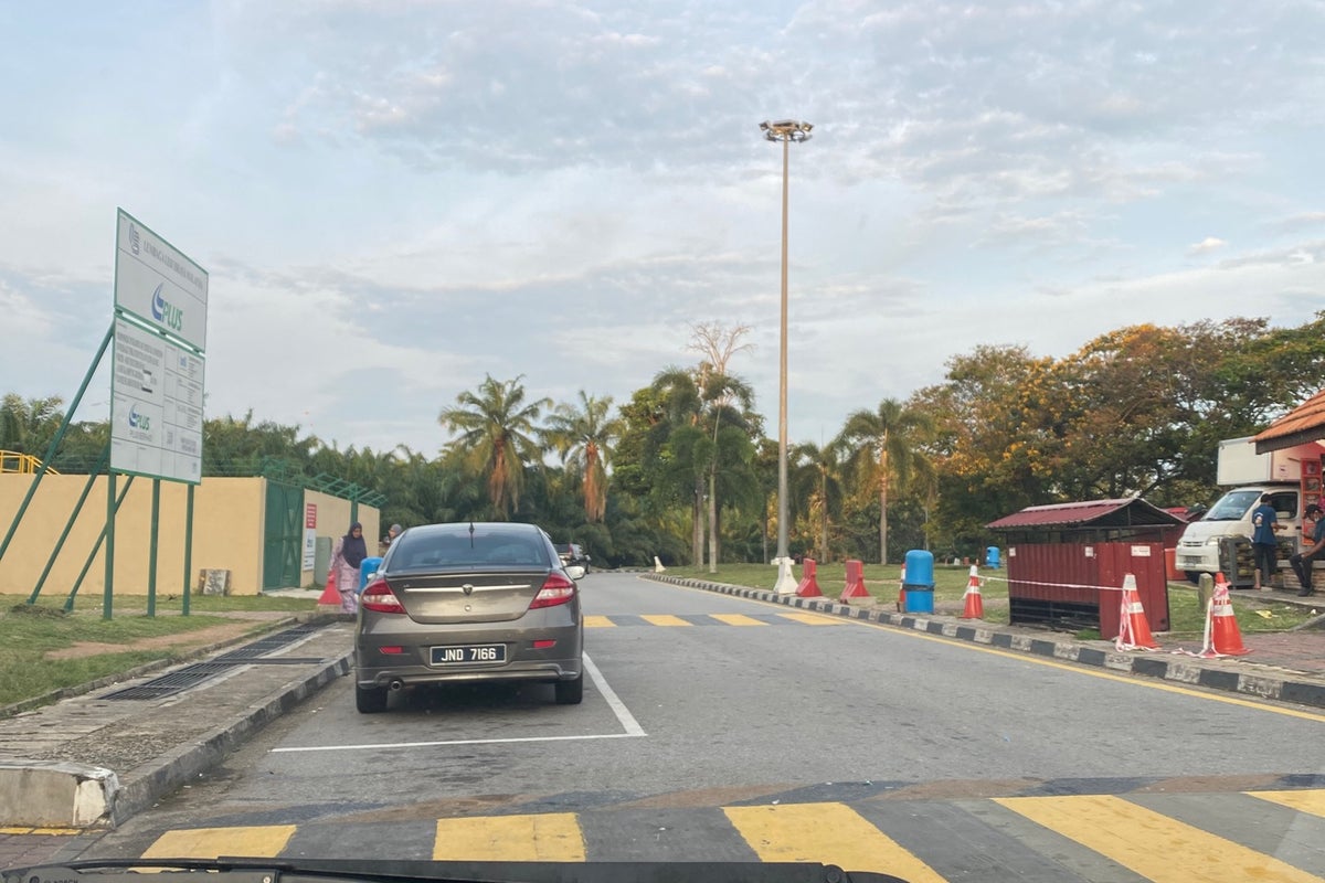 R&R Kampung Bemban (South Bound) - Lebuhraya Utara Selatan, Bemban